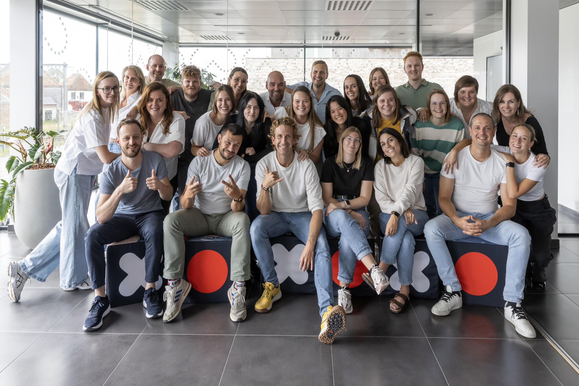 KIXX - Contacteer ons - KIXX